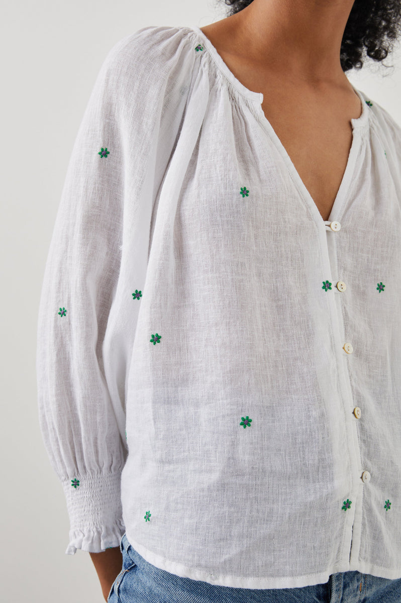 MARIAH TOP - GREEN DAISY EMBROIDERY – Rails UK